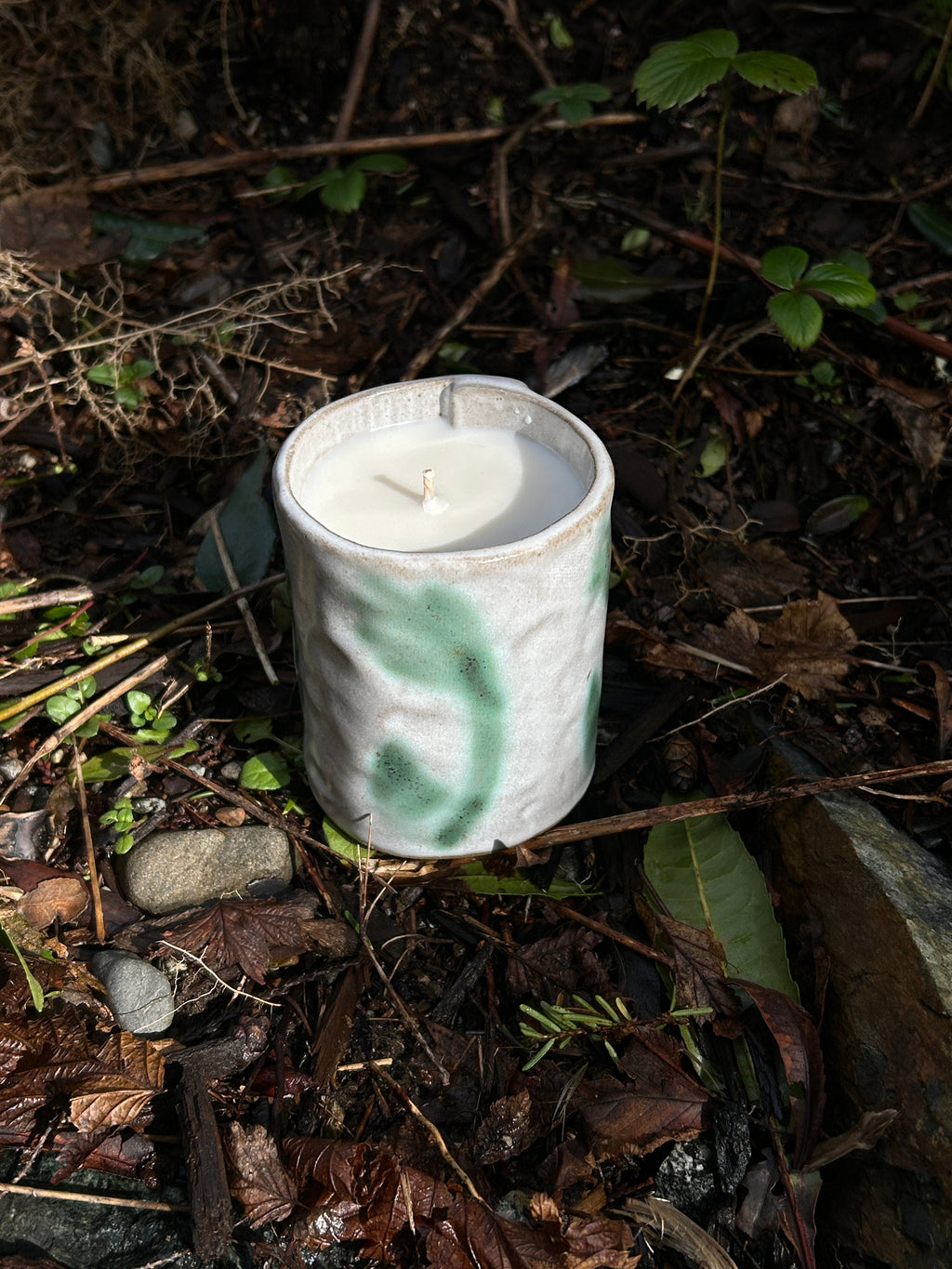 Garden Bed Ceramic Candle – Merge
